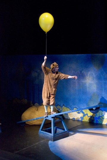 Keinulauta - Helsingin Kaupunginteatteri